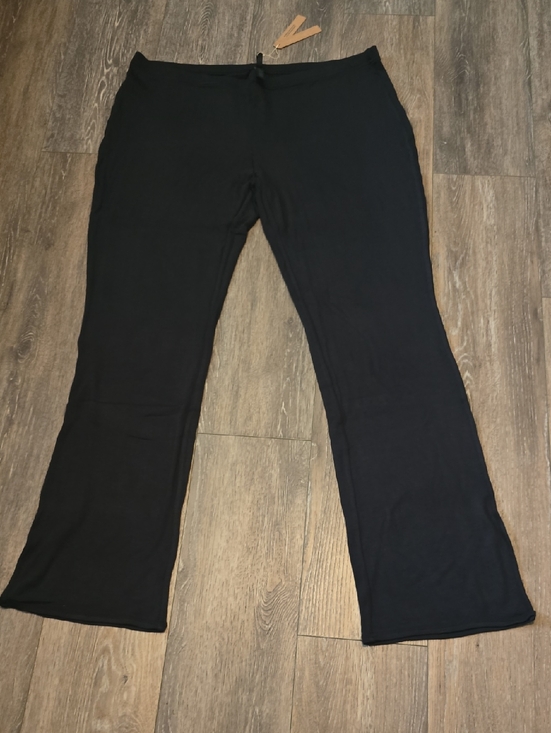 SKIMS | Pants & Jumpsuits | Skims Kim Kardashian Womens 4x Lightweight ...